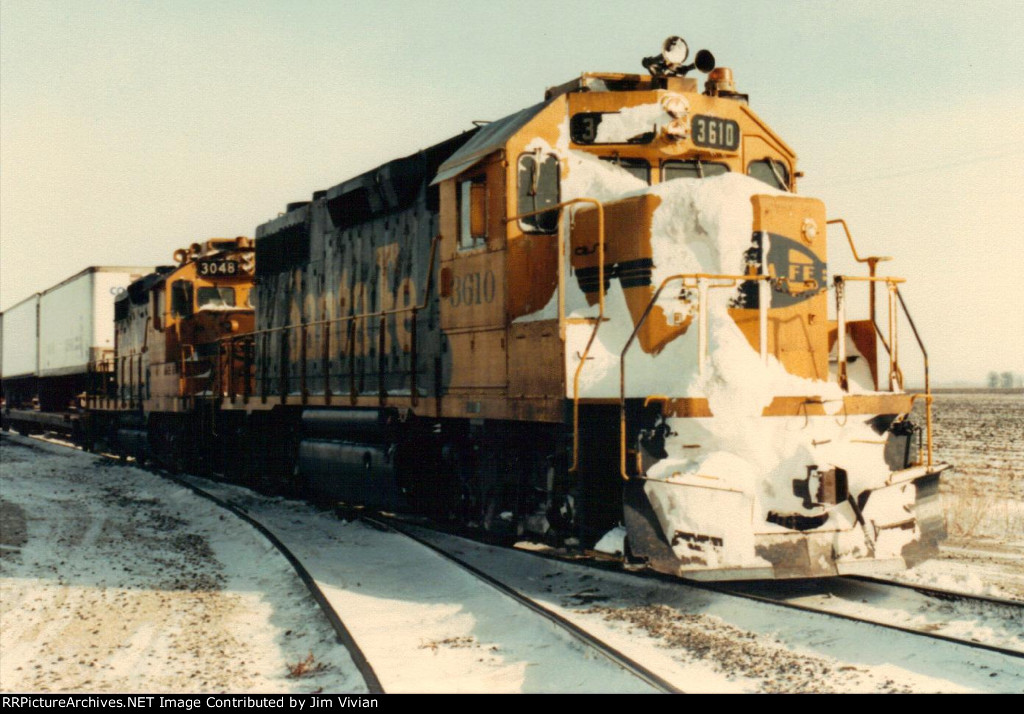 ATSF GP39-2 wedge-plow